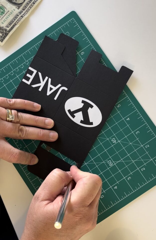 DIY Graduation Gift Money Box ~ The Gifty Girl